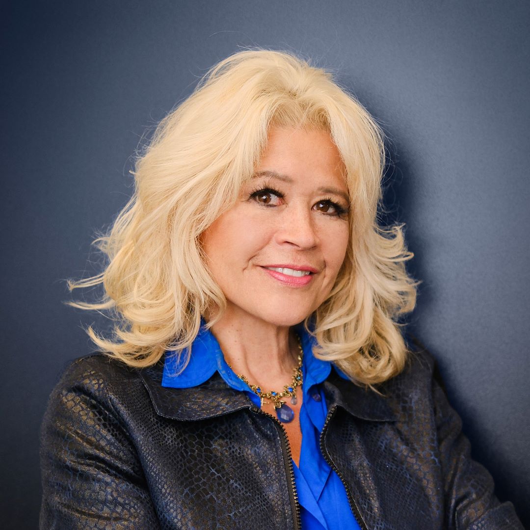 Donna Gee | Paramount Law LLP